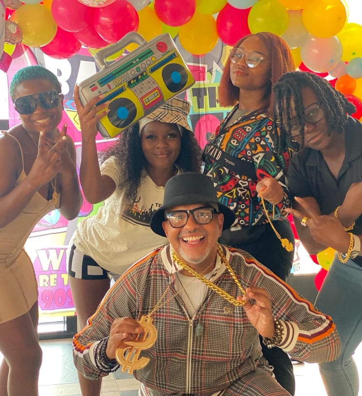 How to Host a Totally Rad Back to the '90s Party!