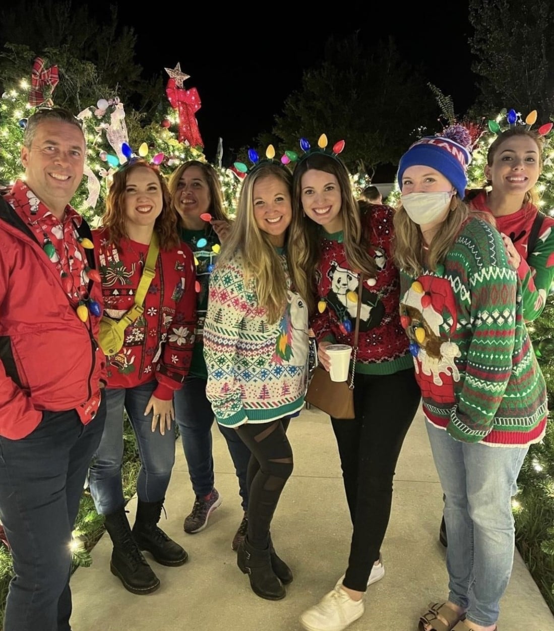 Simple Ways to Spread Holiday Cheer